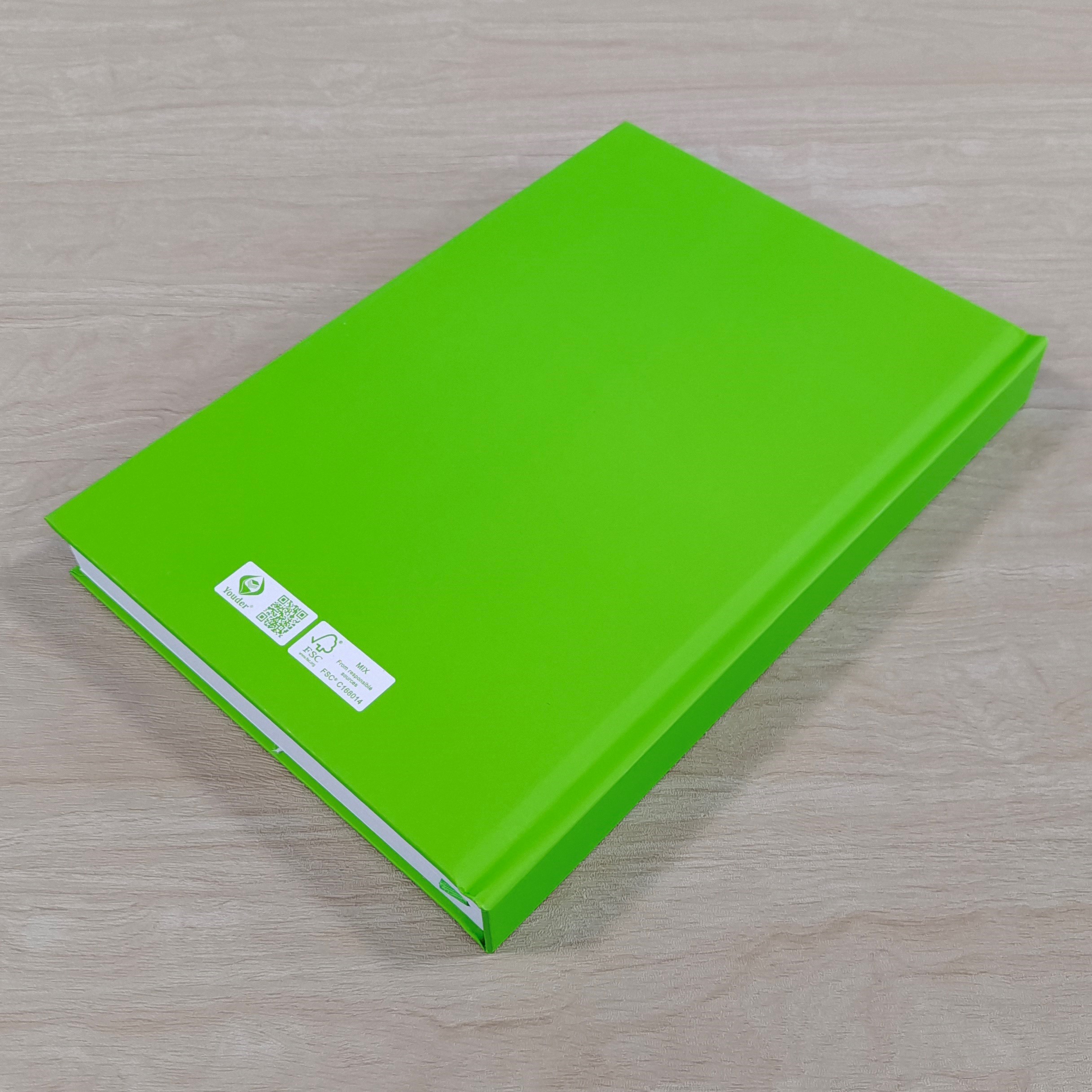 Fsc Standered 2022 Diary A5 Diary With Daily View Layout Pure Color Printed Cover And Elastic 
